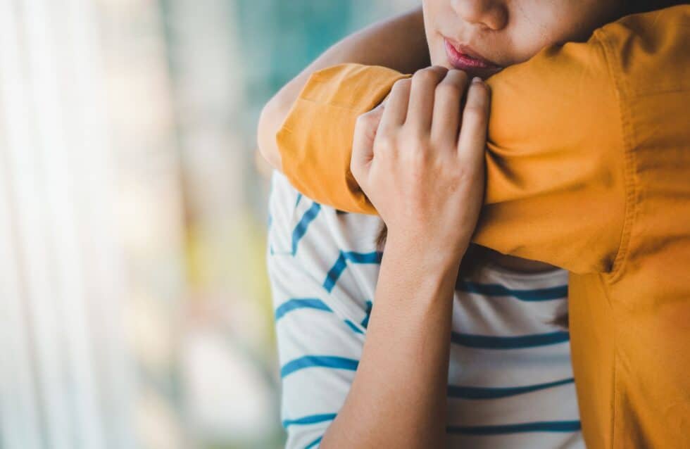 10 Signs Your Loved One May Be an Alcoholic 10 Signs Your Loved One May Be an Alcoholic